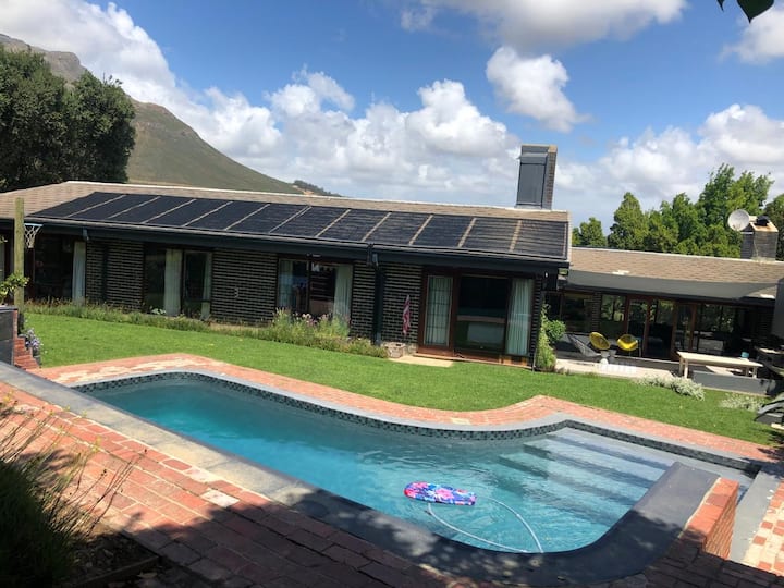 Stellenbosch Family Home - 스텔렌보스