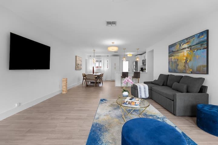 New Modern 3br • Gated • Near Beach & Las Olas - Fort Lauderdale