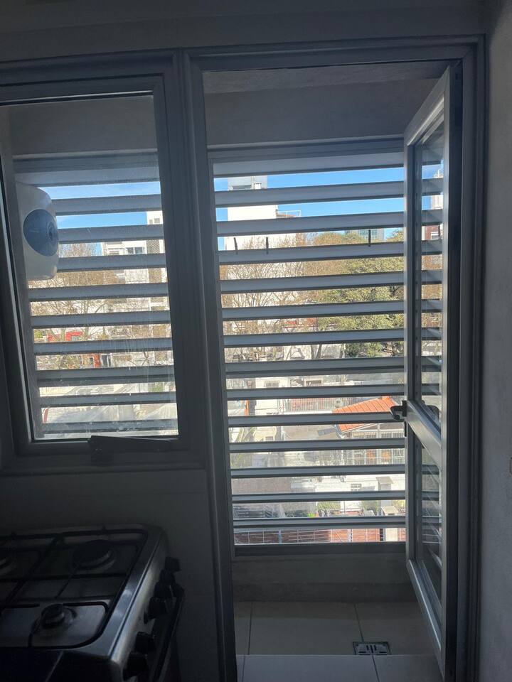 Alquilo Departamento En Punta Carreta Muy Cómodo . - Montevideo