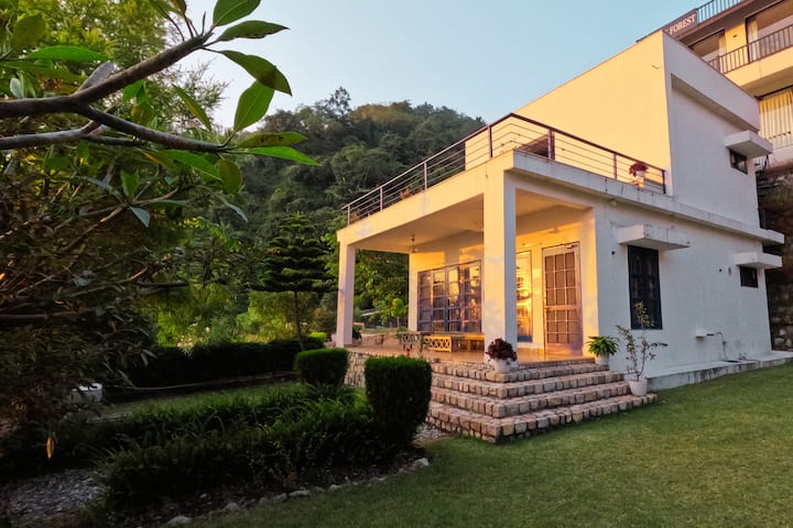 Luxe 3bhk Lawnvillai Musorie Base-petok-bnfire-bbq - Mussoorie