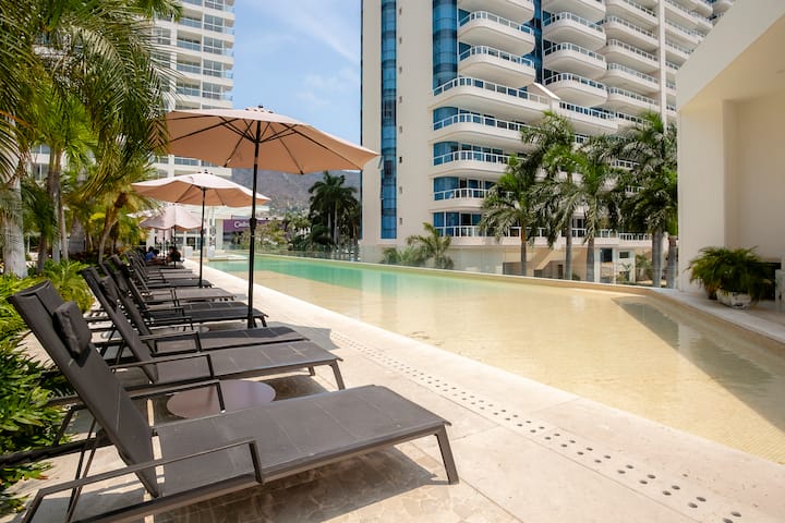 Alc A401 | Beachfront | Pool | Amenities - Acapulco