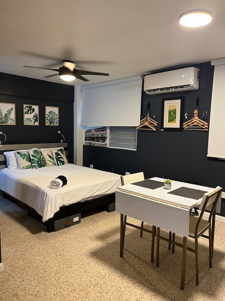 La Placita De Santurce 2 - San Juan