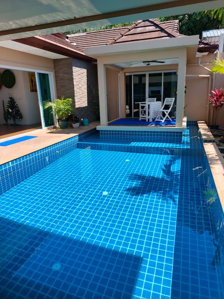 Near Uwc/thanyapura 1.4km - Phuket district, Thailand