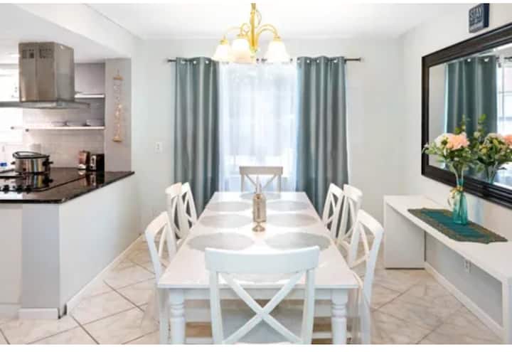 Woodgate Paradise - Private Guest Addition - Tallahassee, FL