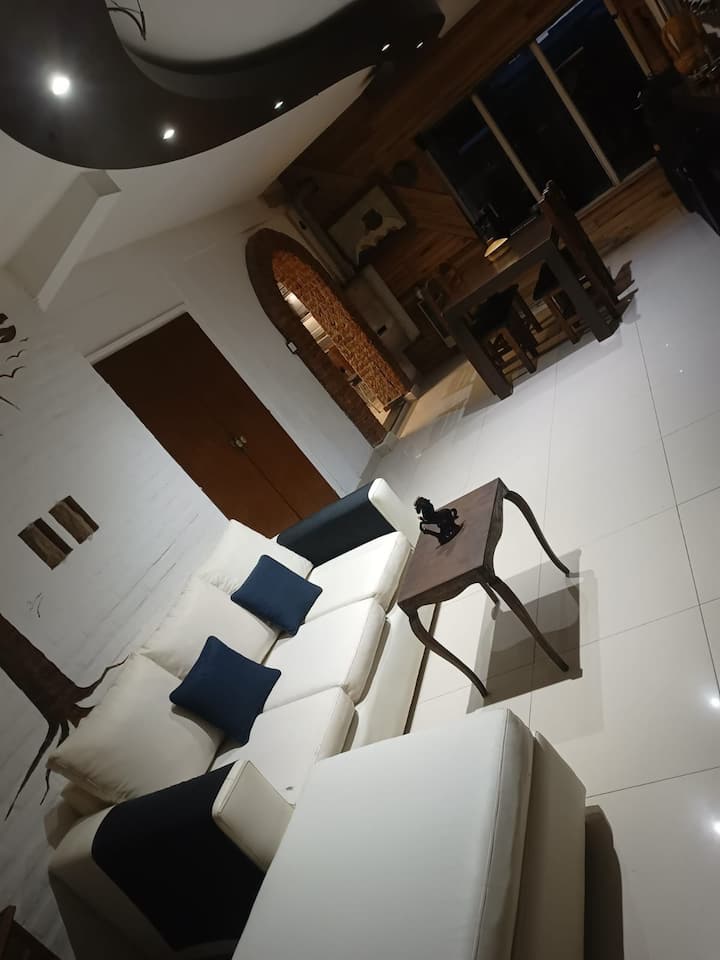 Casa A Metros De La Playa - Mar del Plata