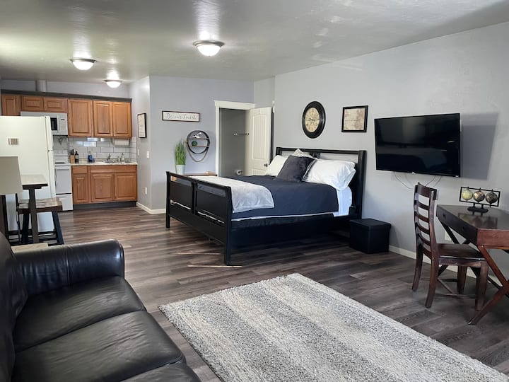 Cozy Studio Long Term - Richland, WA