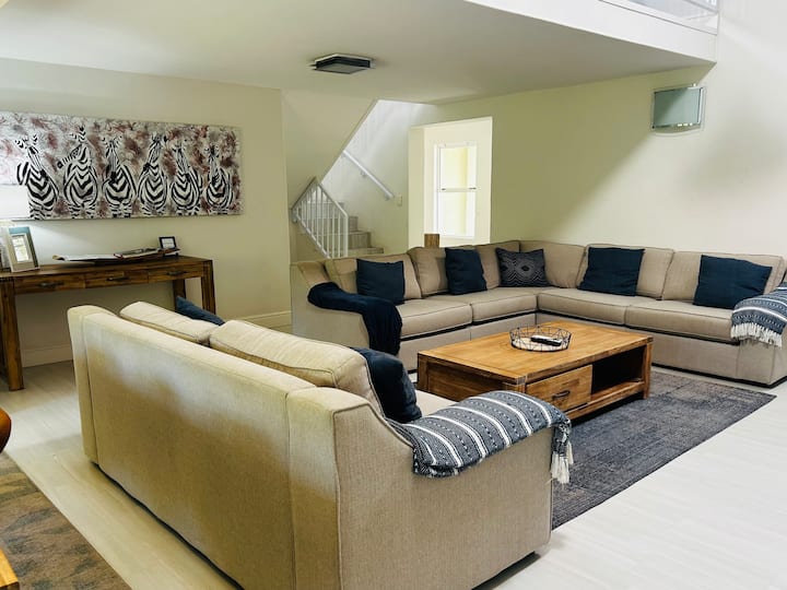 Riverside Cottage On Reservoir - Franschhoek