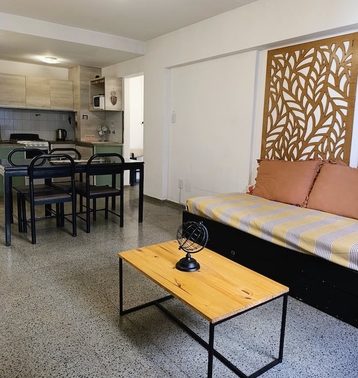 Departamento Céntrico En Mendoza - Mendoza