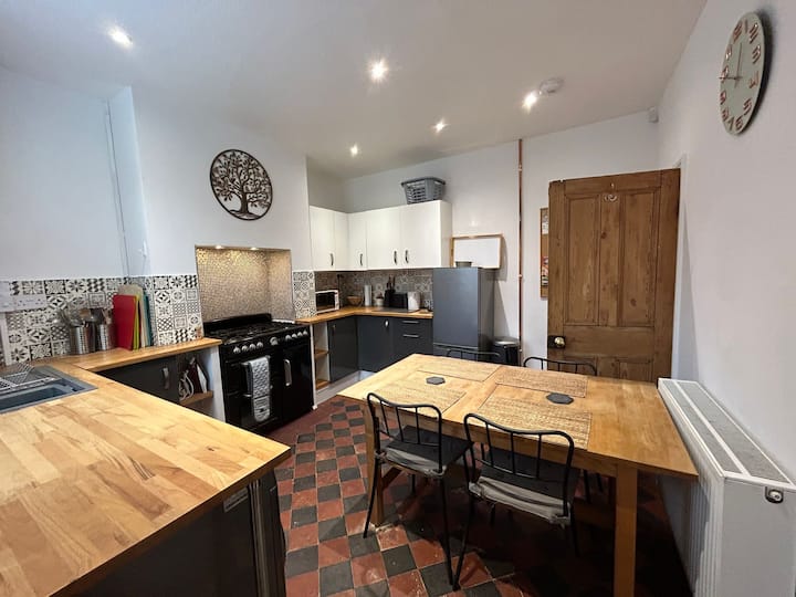 Whole Cosy House. City Centre. Free Parking. Wi-fi - Nottingham