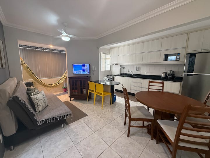 Edifício Las Vegas - Seu Apto Pertinho Do Mar! - Balneário Camboriú