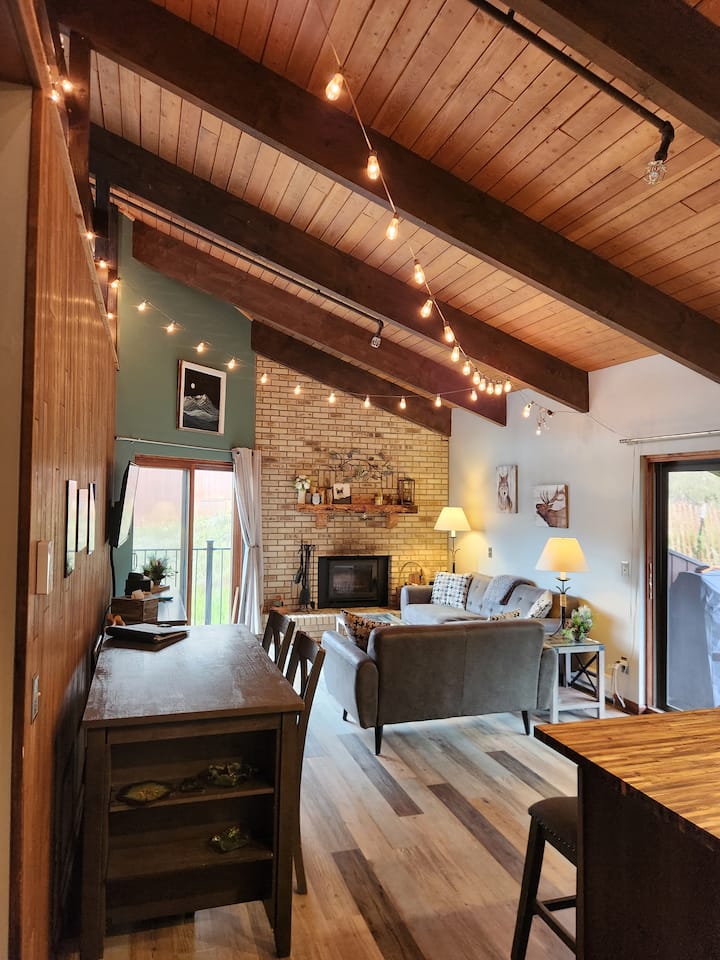 Best Ski Condo  Walk To Lifts And Summer Trails - Crested Butte, CO