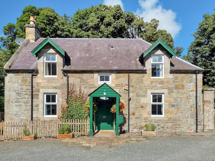The Coach House - Girvan