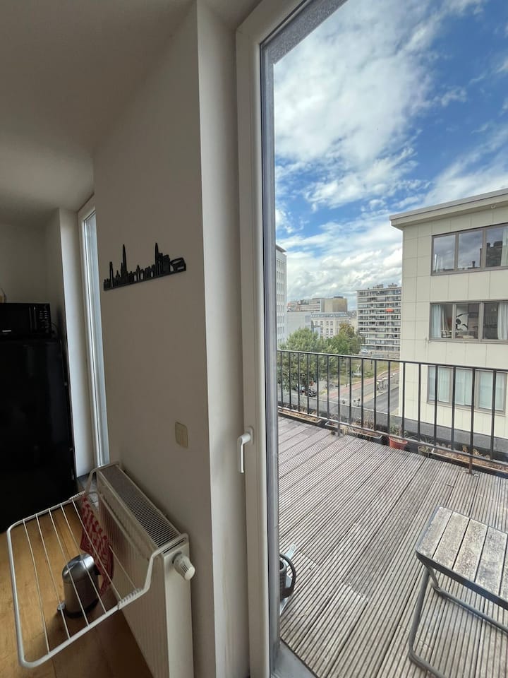 Top Floor Duplex-apartment With 12m2 Roof Terrace. - Antwerp