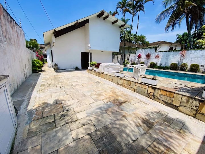 Casaguarujá500m Praia Ens Piscina Aquecida Ar Cond - Guarujá