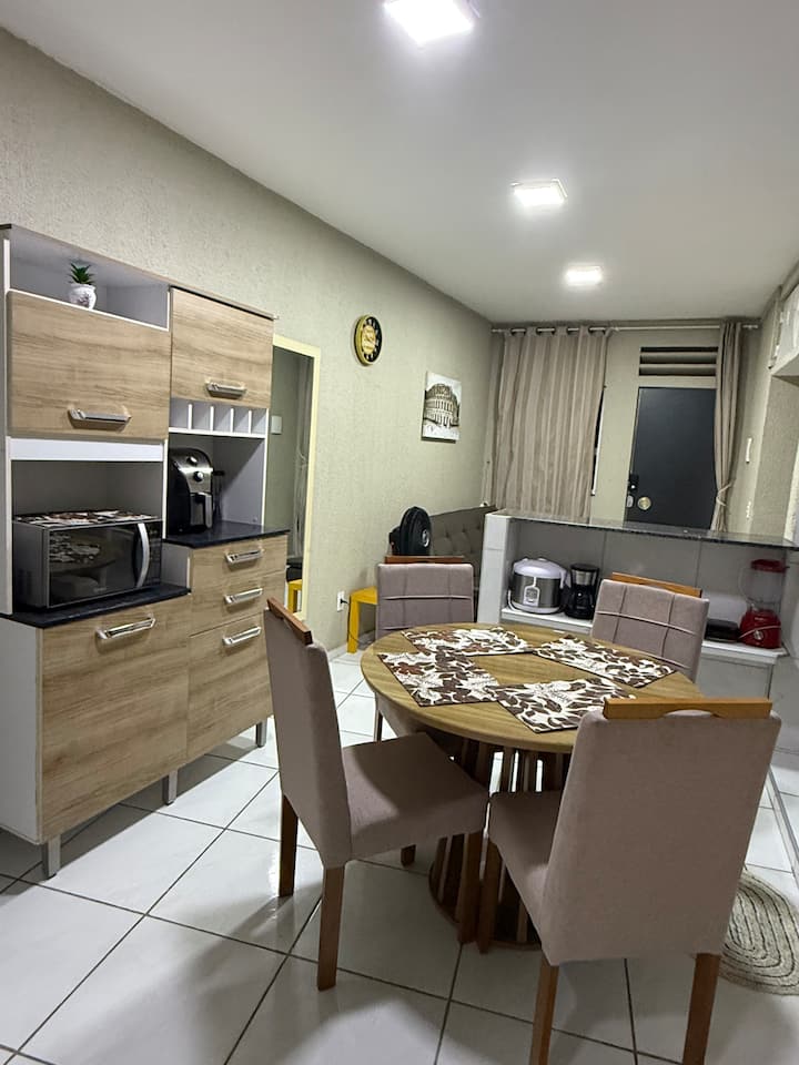 Apto 2 Suítes (3km Da Beira Mar E Região Central) - Granja