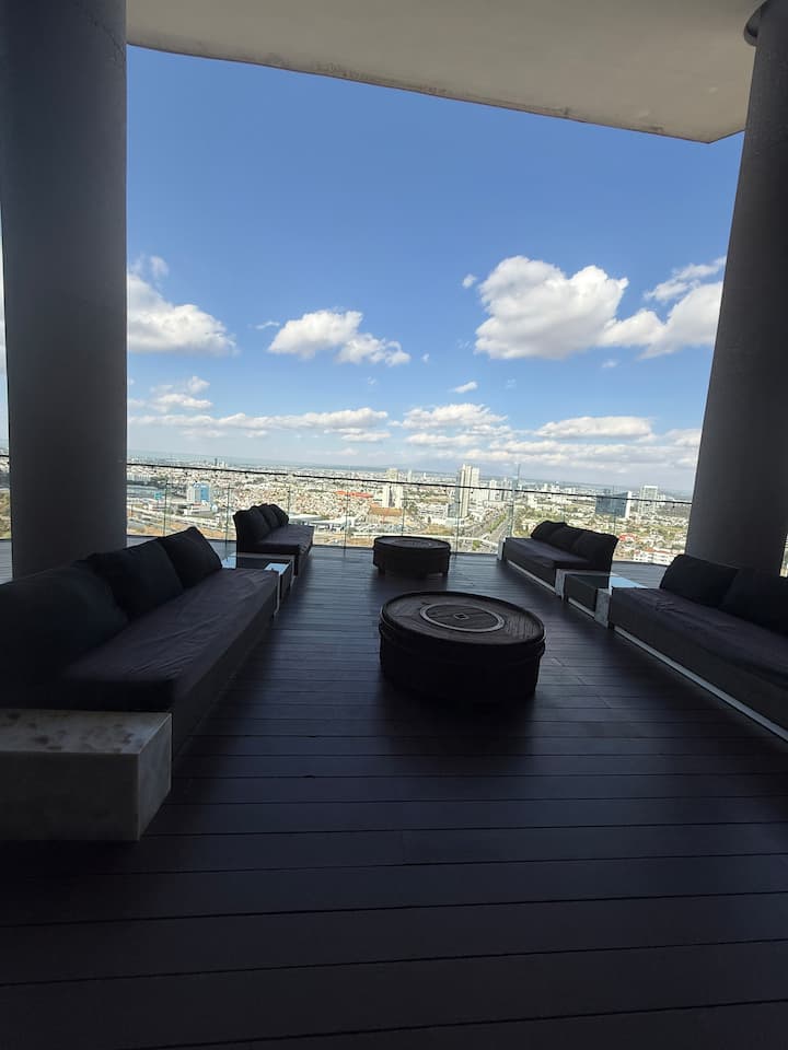 Moderna Habitación En Torre De Lujo - Puebla