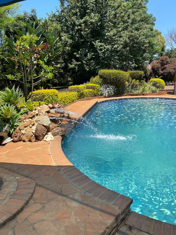 The Cosy Pool Studio - Harare