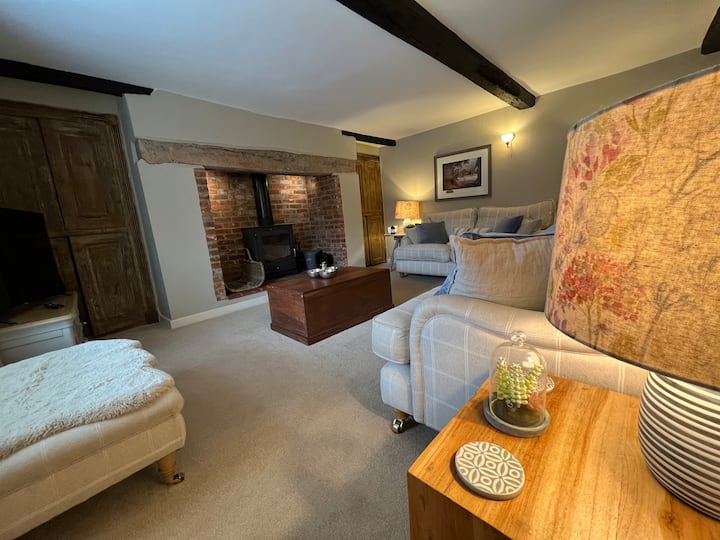 White House Grade 2 Listed Cosy Norfolk Cottage - Norfolk