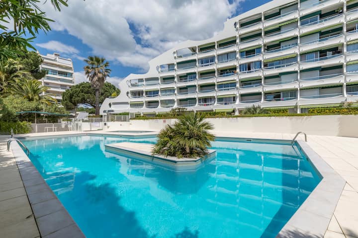 Studio Vue Piscine Avec Parking, Proche Plage - La Grande-Motte