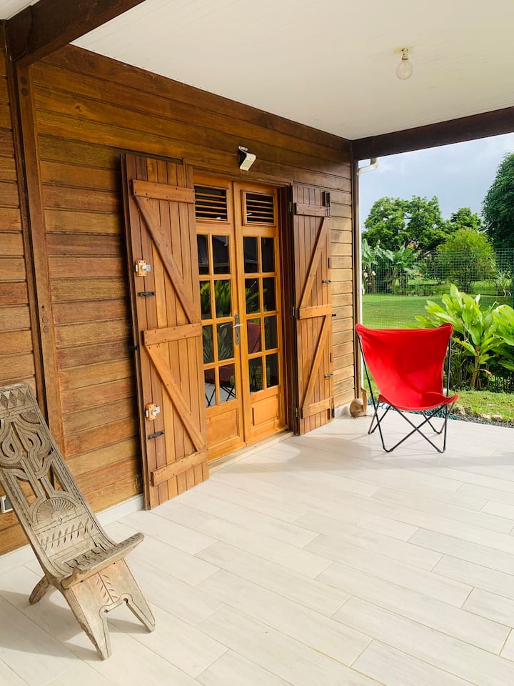 Chambre D’hôtes Climatisée Dans Villa Gocho-etchea - Guadeloupe