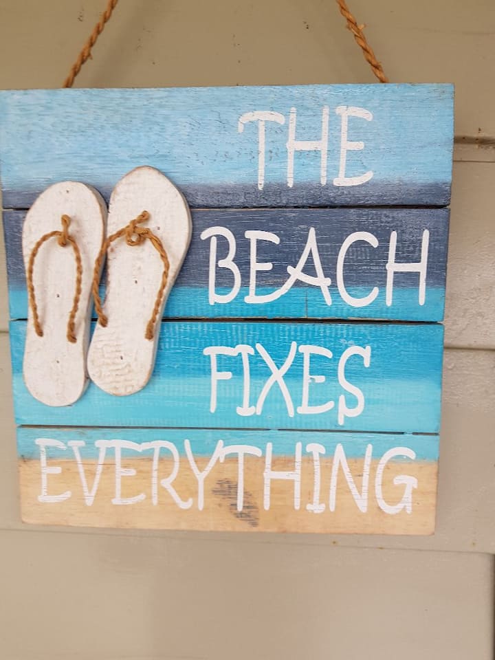 Hiwi The Kiwi's Self Contained Beach Bach - Northland