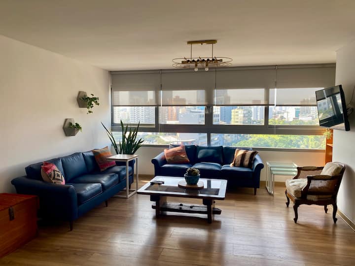 Best Location! Parque Kennedy View Miraflores - Lima
