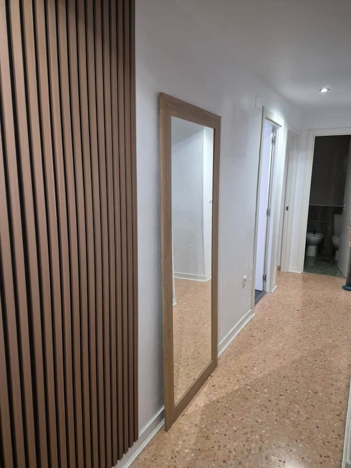 Apartamentos A 15 Minutos De La Playa De Alicante - Alicante