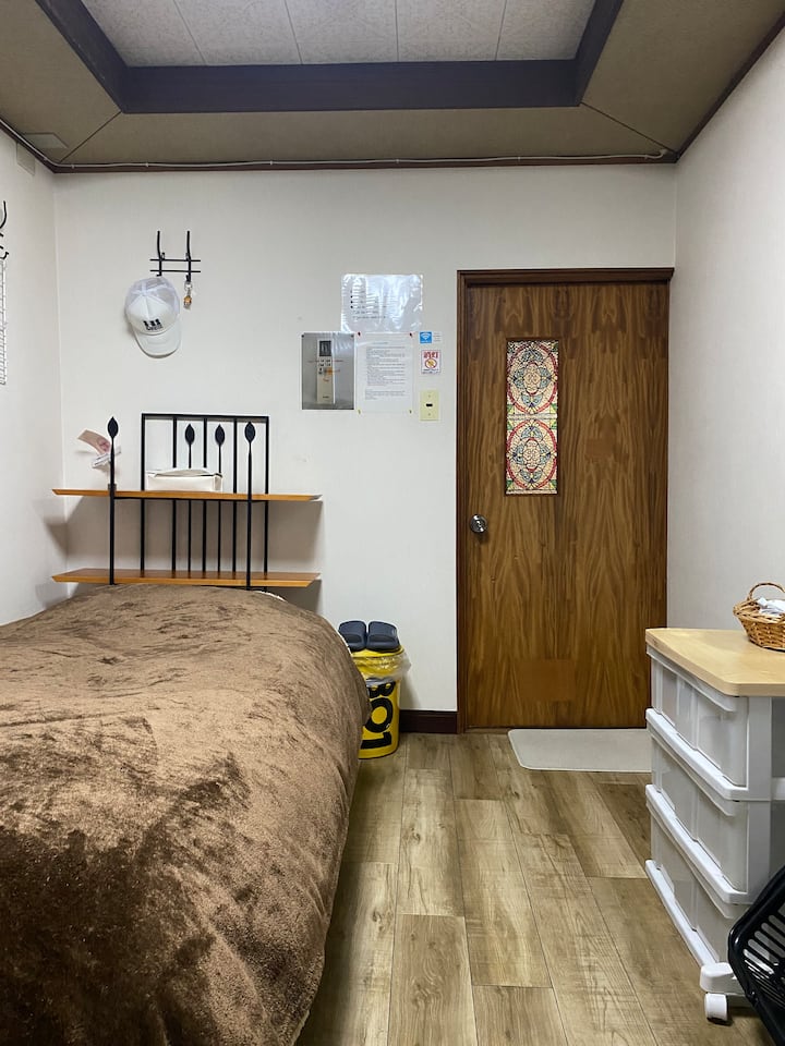 1room Japanese Mom's Guest House - Osaka