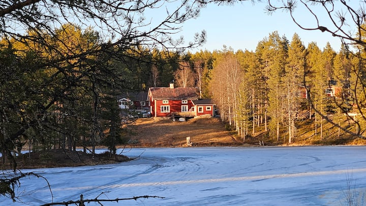 Villa Med Sjötomt I Idre By! - Idre