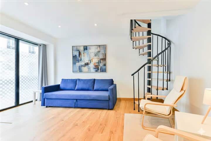 Belleville Townhouse · Sur Rue · 3ch & Métro - Paris