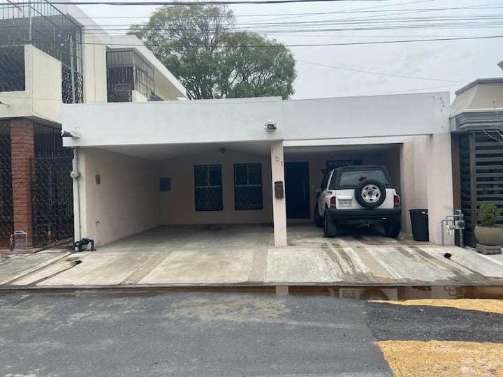 Casa Luna Nueva - Monterrey