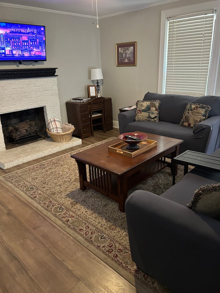 Bungalow At Lake Point - Cartersville, GA