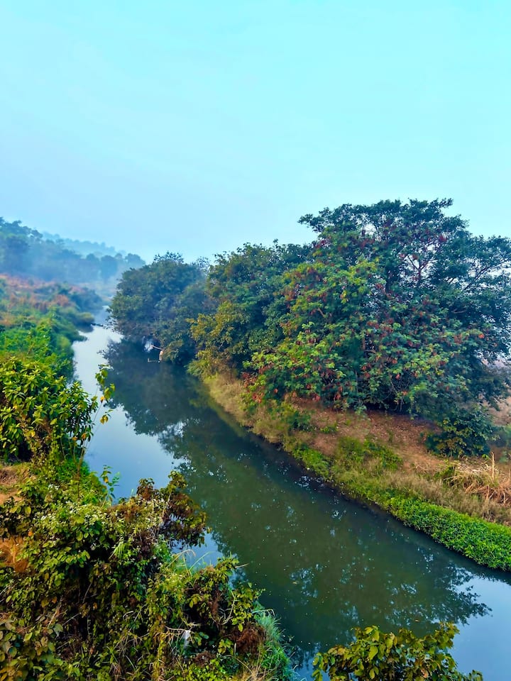 Refreshing Farmstay With Mountain Views - Karjat