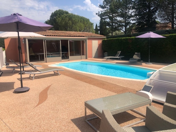 Villa 6 Personnes Avec Piscine - Apt