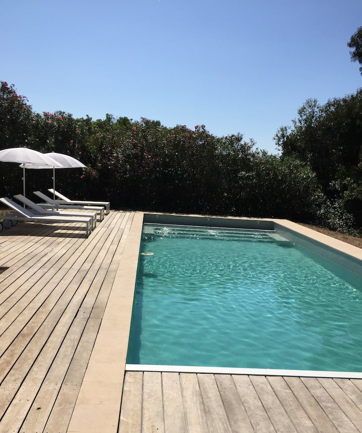 Villa Avec Grande Piscine Et Jardin, Proche Plage - Costa Azul