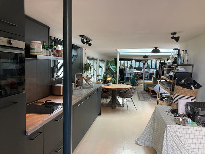 Houseboat “De Zachte Piraat” - Diemen