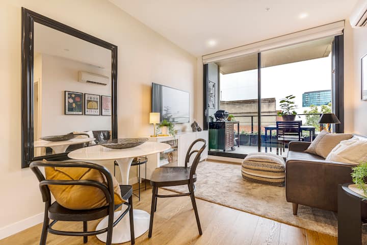 Premium Apartment In Camberwell Junction - Box Hill