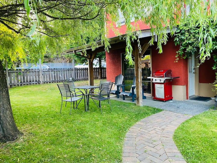 Forest Suite • Spacious 3br Retreat