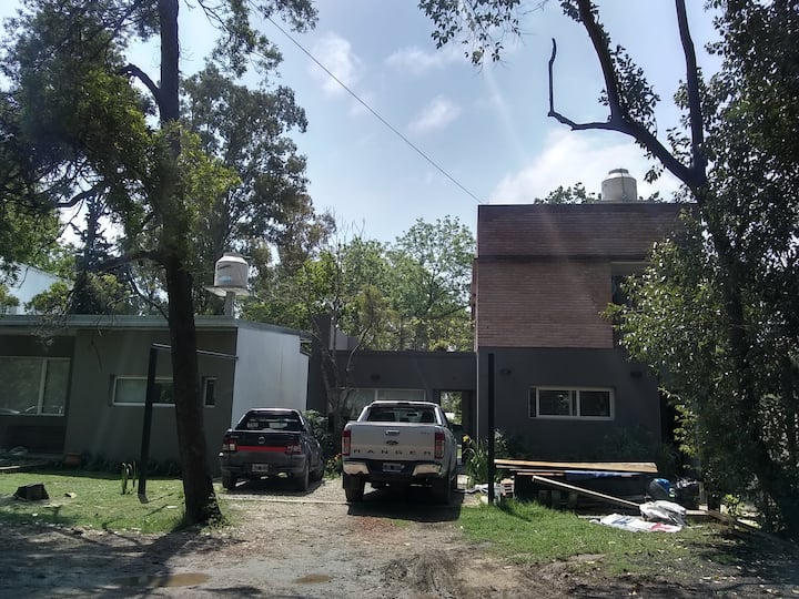 Casa Quinta En City Bell De Categoria 3 Hab - La Plata