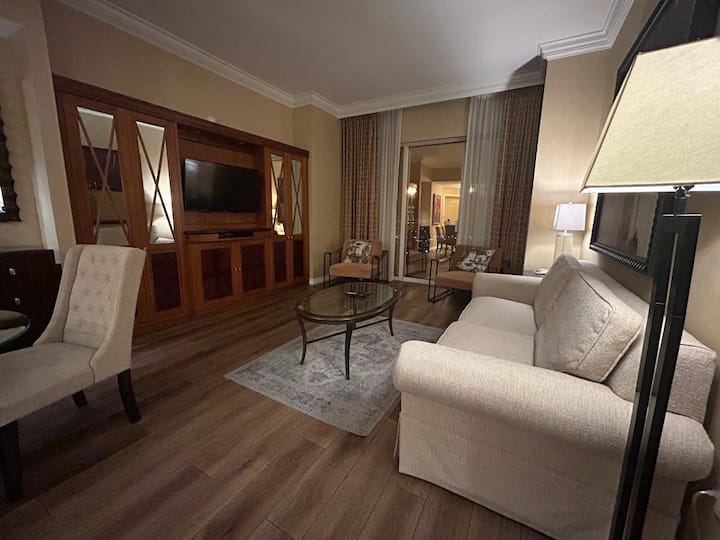 Mgm Signature Penthouse 36th Floor Corner 2br/3ba - Las Vegas