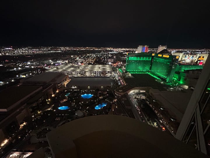 Mgm Signature Penthouse 36th Floor Corner 1br/2ba - Las Vegas, NV