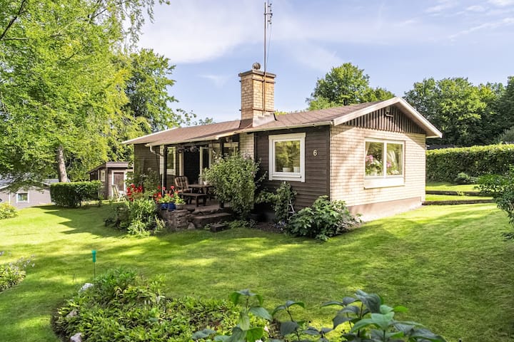 Small Group Escape · Hilltop Cabin · Forest - Höör