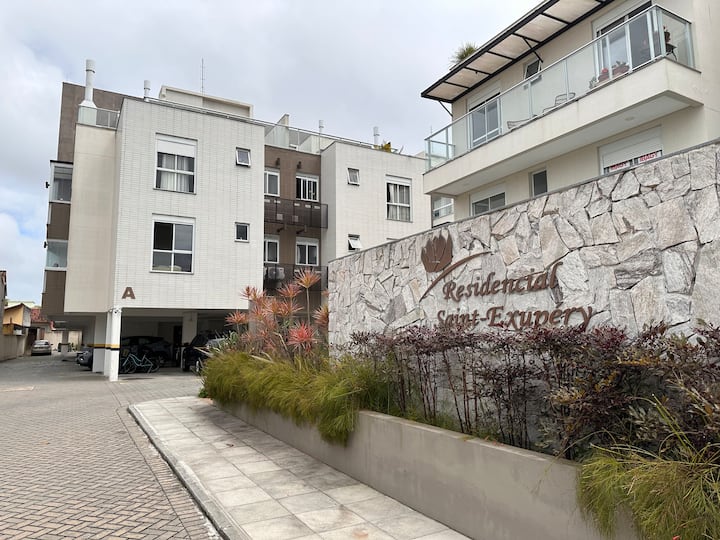 Cobertura Com Vista Morro - Campeche - Florianópolis