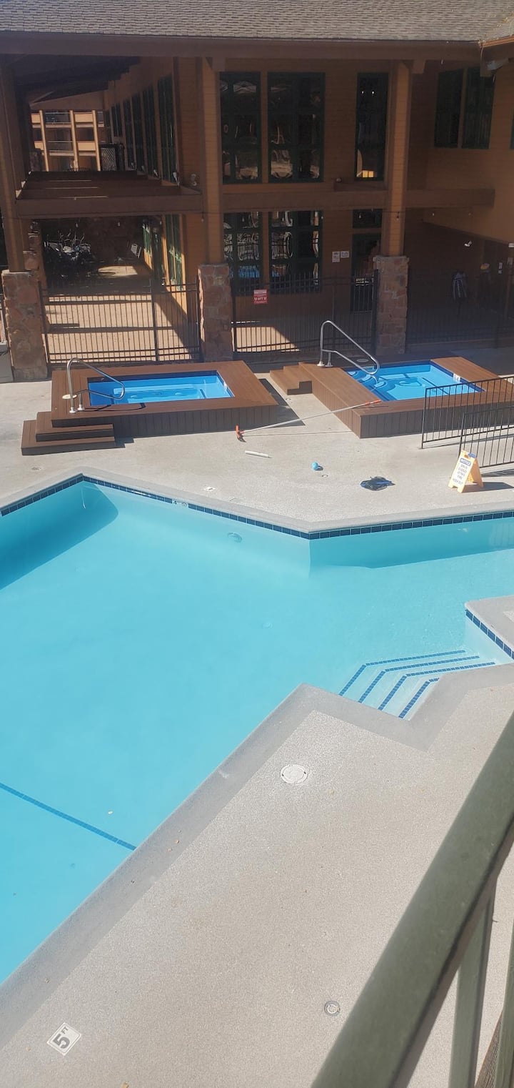 Rustique Boutique Mntn Ste- Saltwater Pool Open - Granby, CO