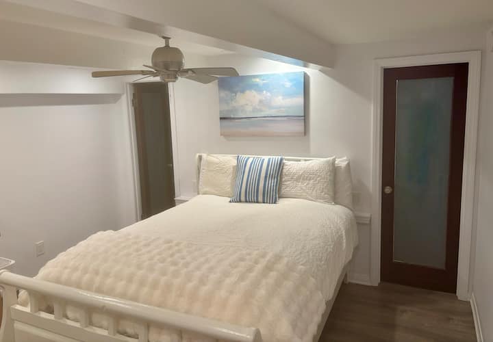 Studio Near Lax / El Segundo Beach. - El Segundo, CA