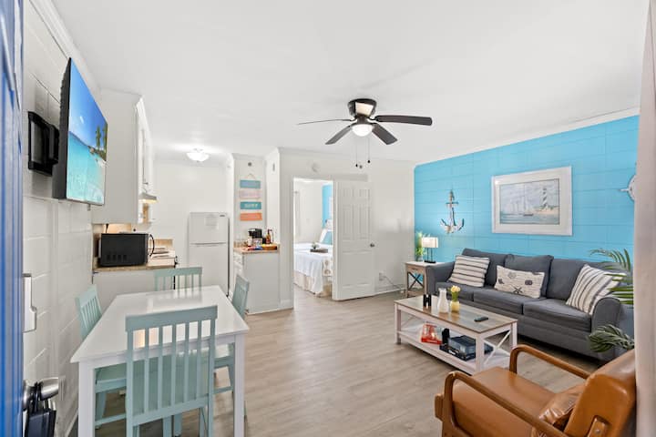 Steps To Beach/pool / Cozy 1br Condo In Nmb - Cherry Grove Beach, SC