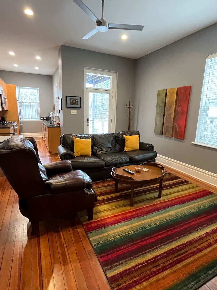 Renovated 1st Story Twnhse In Historic Soulard - St. Louis, MO