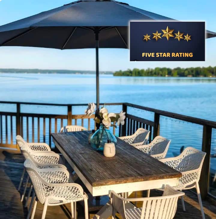 Couchiching Lakefront Retreat
Incredible Location! - Orillia