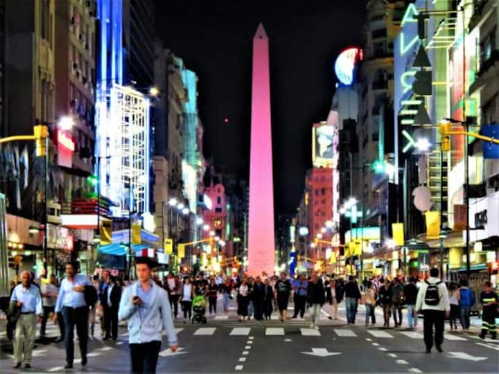 Friends And Family Together Under One Roof! - Buenos Aires