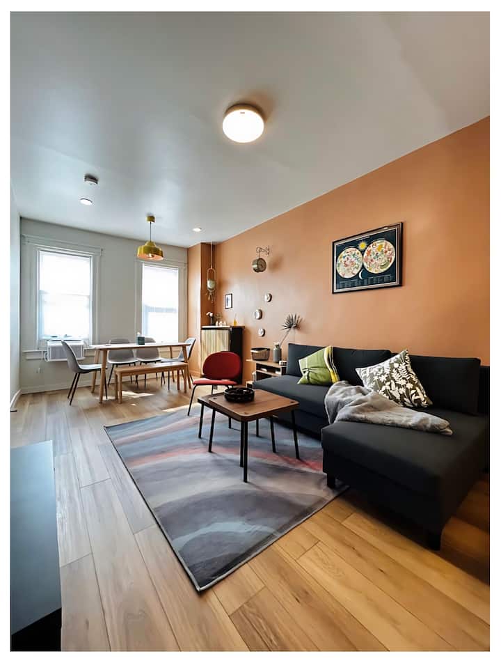 Yellow Door House- 30 Mins From Nyc ! W/parking - Jersey City, NJ